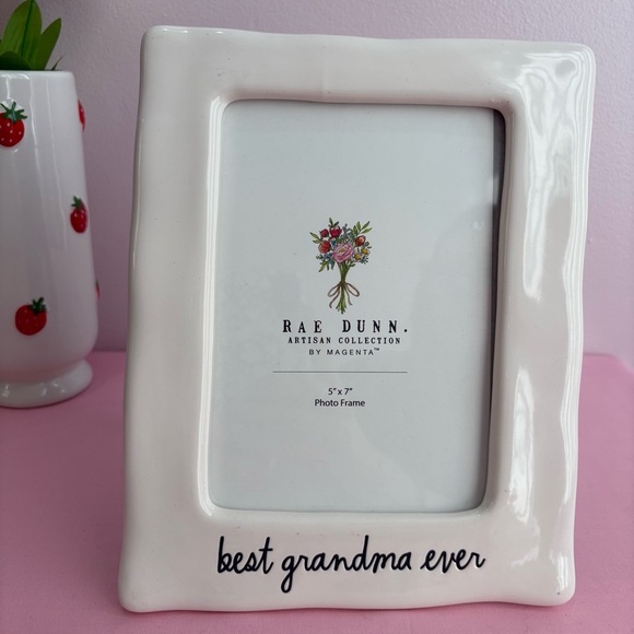Rae Dunn | Accents | Rae Dunn Cream Best Grandma Ever Frame New | Poshmark